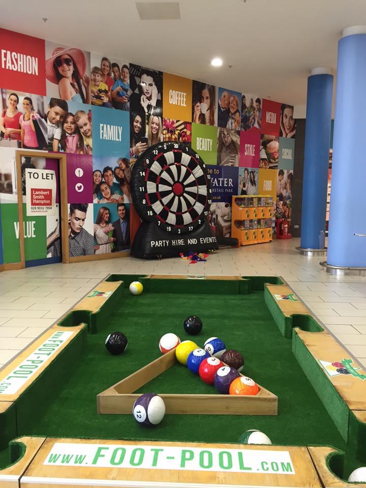 FOOT-POOL 1 – Inflatable Pubs
